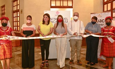 Oye Chiapas - Inaugura Rosy Urbina sala del huacal en el Museo de Tapachula